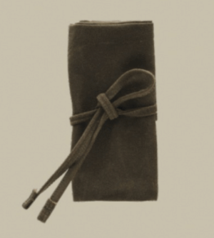 Well Kept Razor Wrap – Mollie Aspen